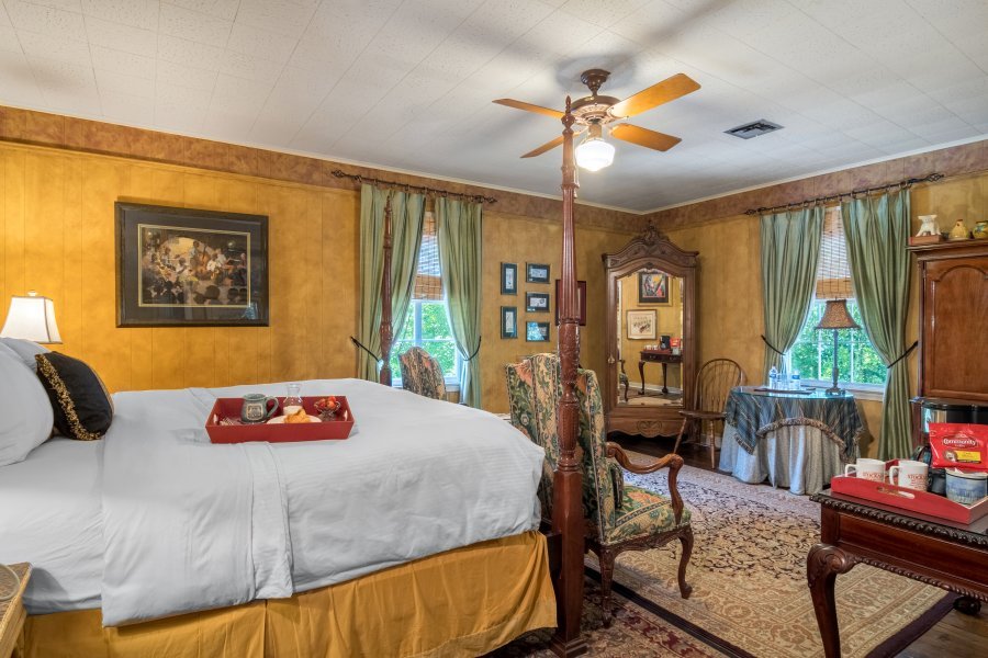 The Stockade Bed and Breakfast: Photo Tour