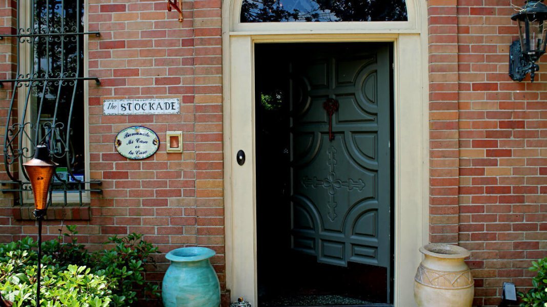 The Stockade Bed and Breakfast: Photo Tour